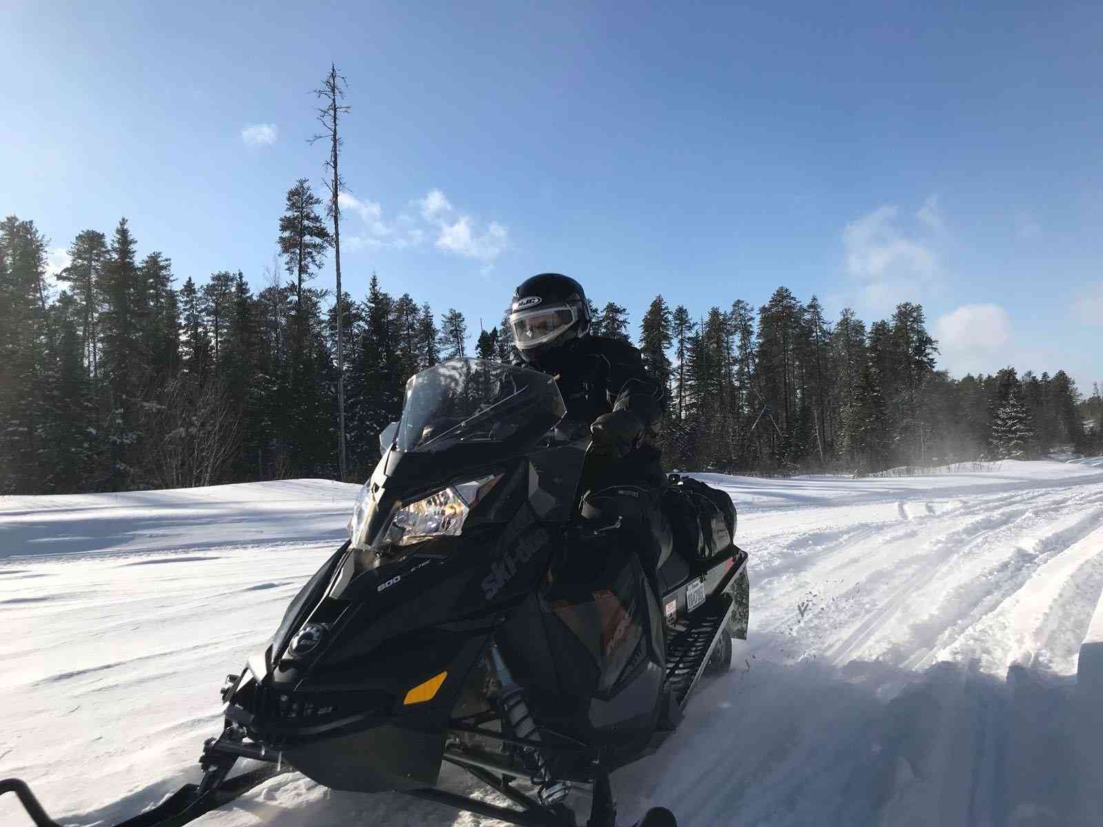 sejour-motoneige-quebec - Raid Motoneige Canada 3000